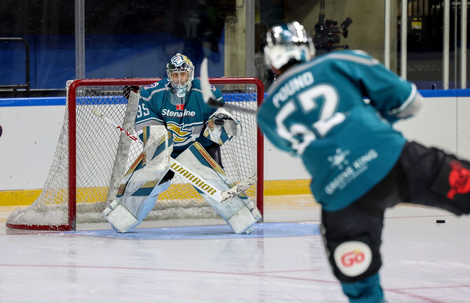 Belfast Giants Legend Andrew Dickson Returns For 2025/26 Season - BAM NI